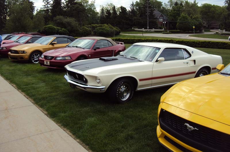 Mustangs Sperlich Memorial