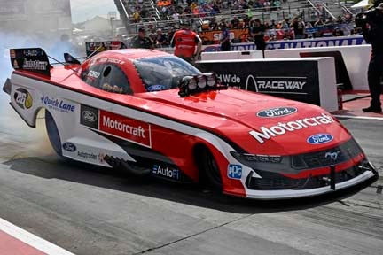 Drag Racing Races - Ford Racing Motorsports