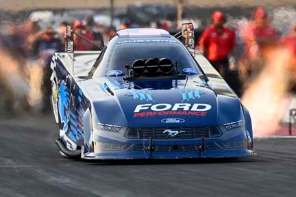 Drag Racing Races - Ford Racing Motorsports